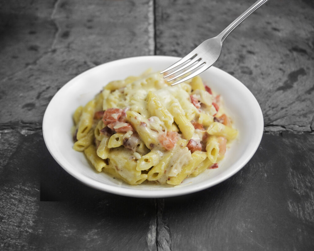 Alfredo Chicken Pasta – Coco Brooks Inc